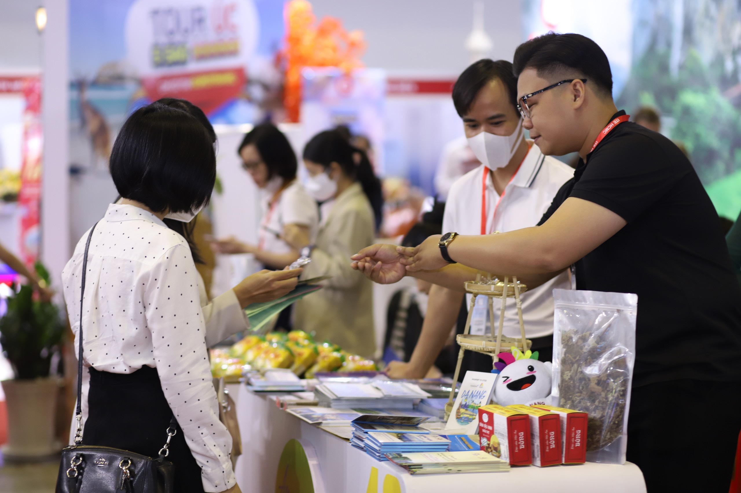 Năm địa phương “Miền di sản diệu kỳ” tham gia hội chợ du lịch ITE-HCM ...