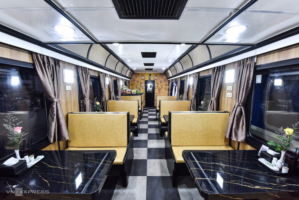 High Quality Train (SE19/20) Hanoi – Da Nang - Danang Fantasticity - Da ...