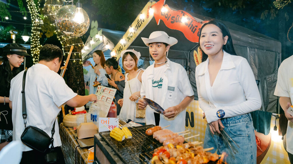 Da Nang Downtown – a must visit spot to experience Da Nang’s nightlife ...