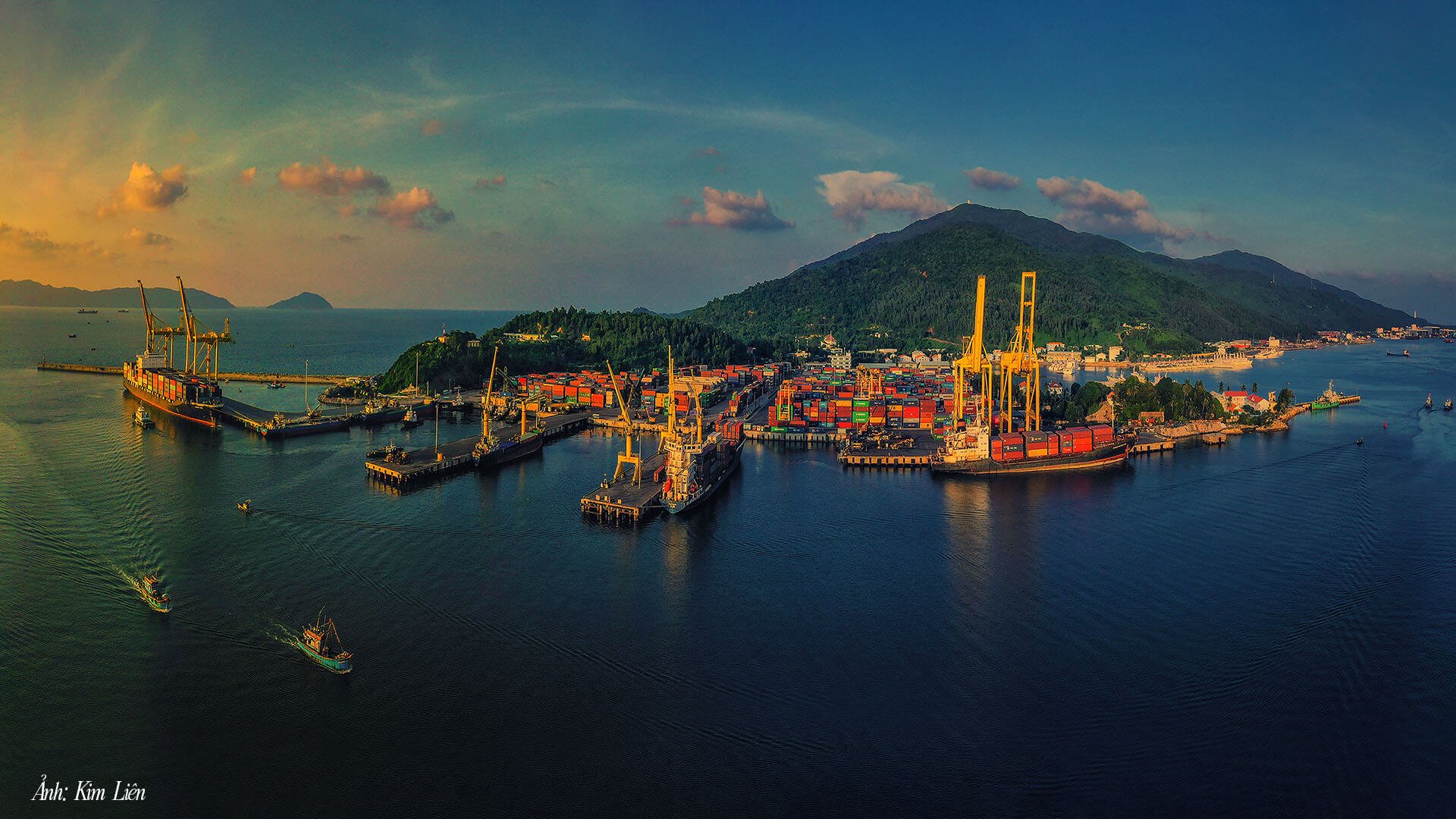 The Son Tra Peninsula - Danang Fantasticity - Da Nang City Tourism ...