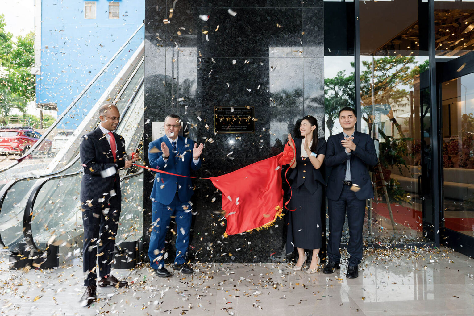 Courtyard by Marriott Danang Han River officially certified as a 5-star ...