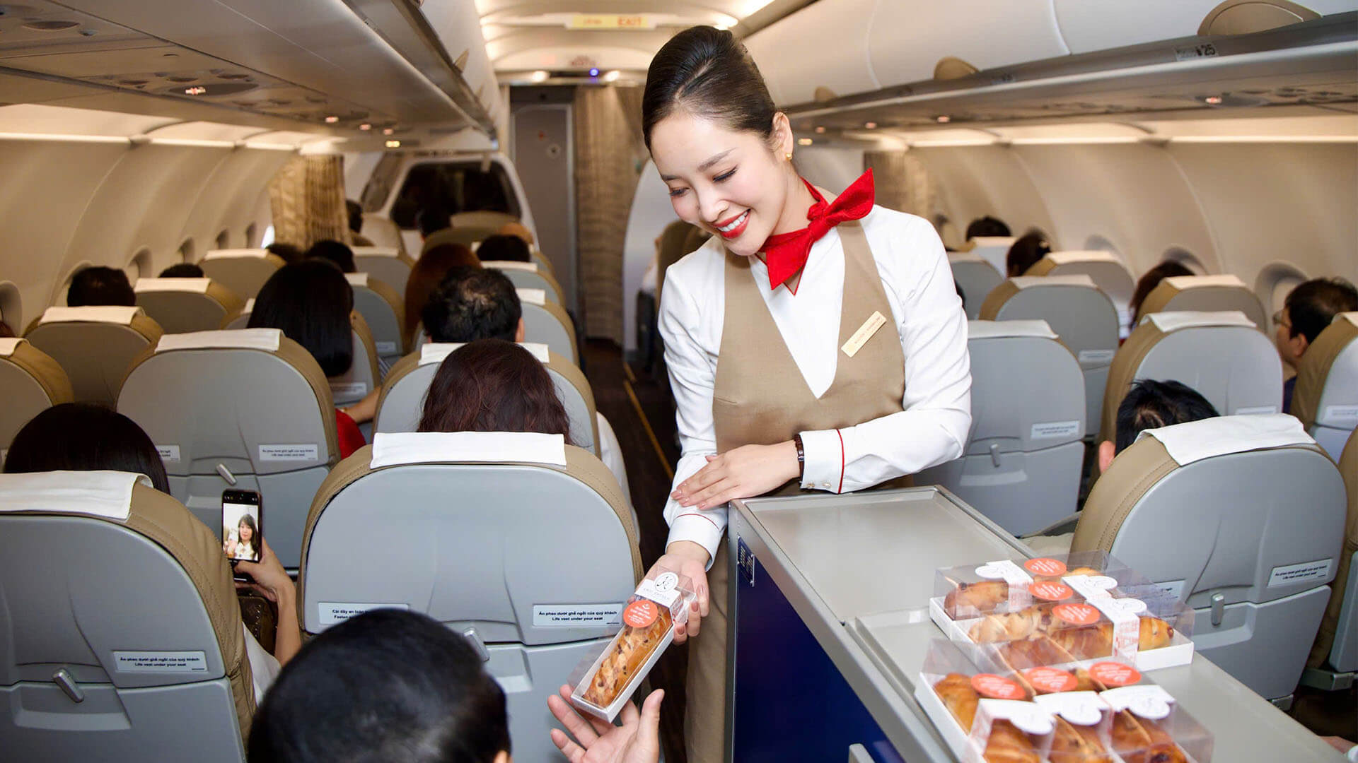 Sun PhuQuoc Airways chính thức cất cánh những chuyến bay đầu tiên đến Phú Quốc - Danang ...