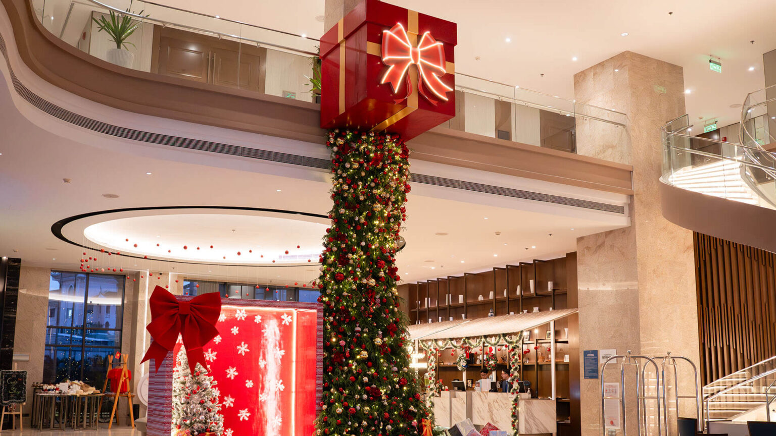 Jingle & Mingle Christmas Market at Four Points by Sheraton Danang ...