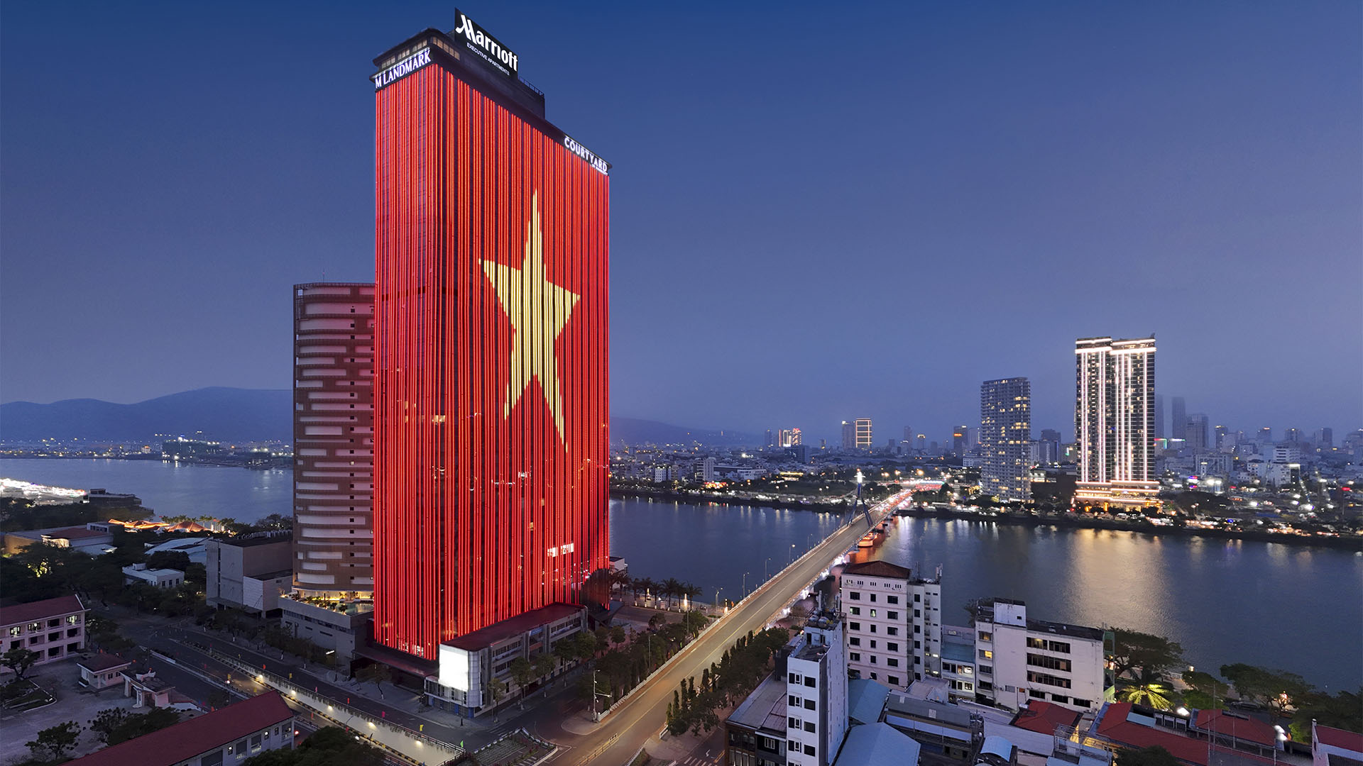 Tết đầu tiên – Hành trình xuân Á Đông bên sông Hàn của Courtyard by ...