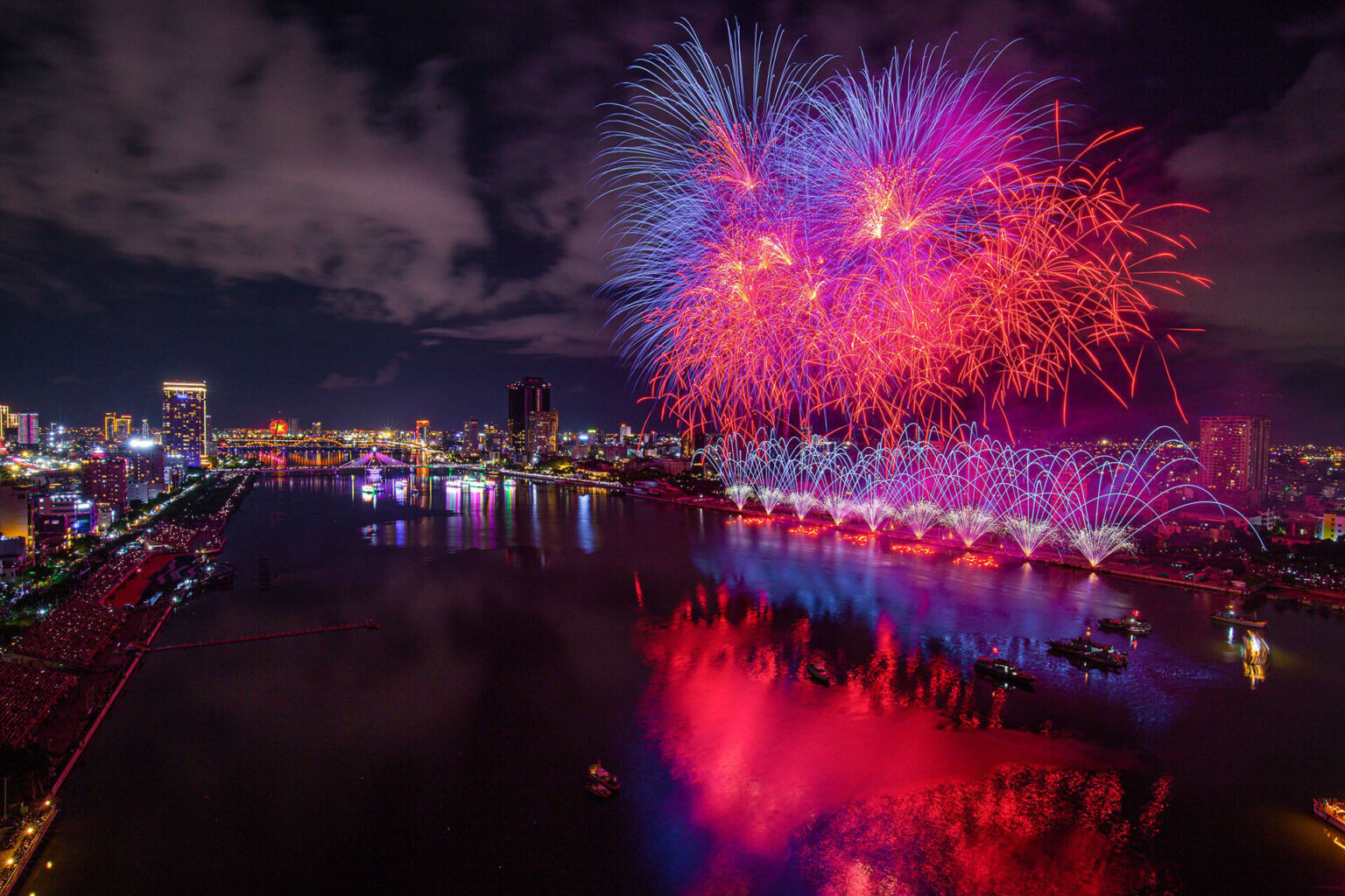 DIFF 2026 Opening Night: Capturing the Brilliance of the Han River ...